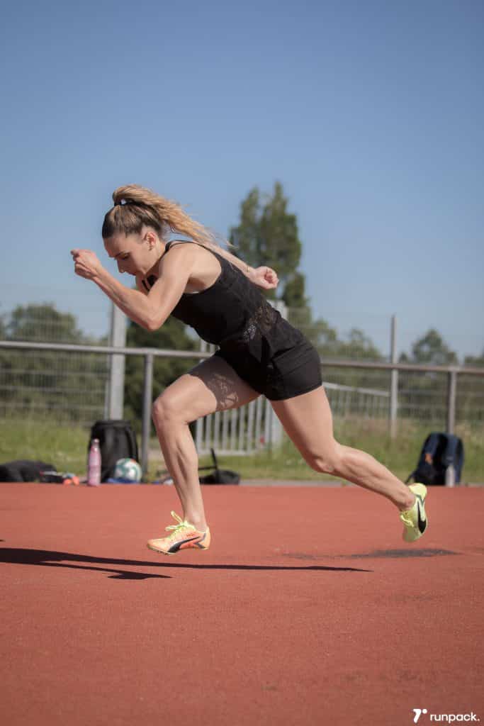 Interview de Laura Valette, athlète de l'équipe de France sur 100m haies