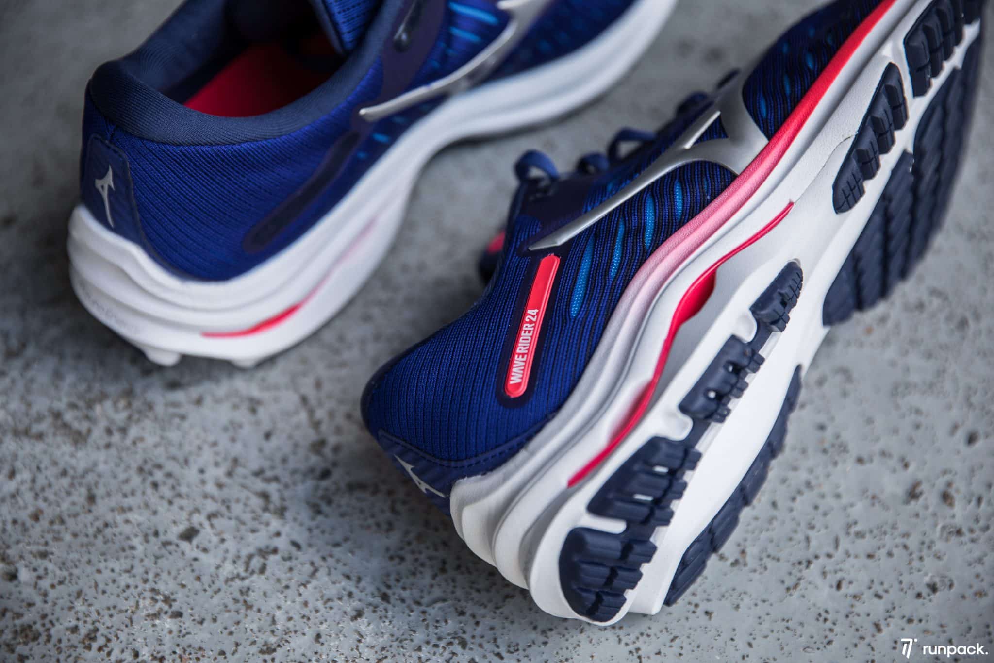 Mizuno Wave Rider 24 chaussures running - Test et avis - runpack.