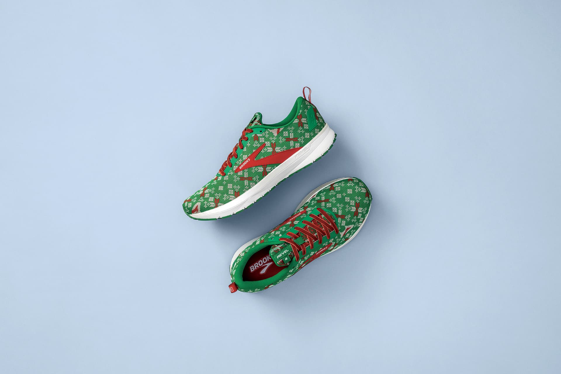 Nouvelle collection Run Merry de Brooks aux couleurs de Noël