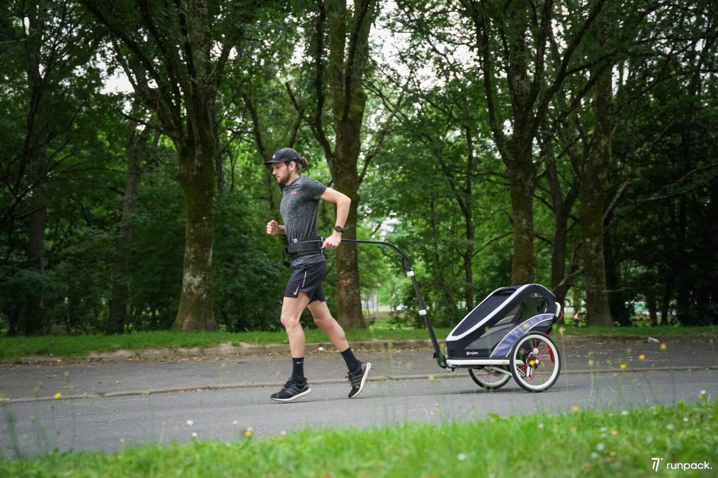 CYBEX AVI ET ZENO : les nouvelles poussettes de course à pied