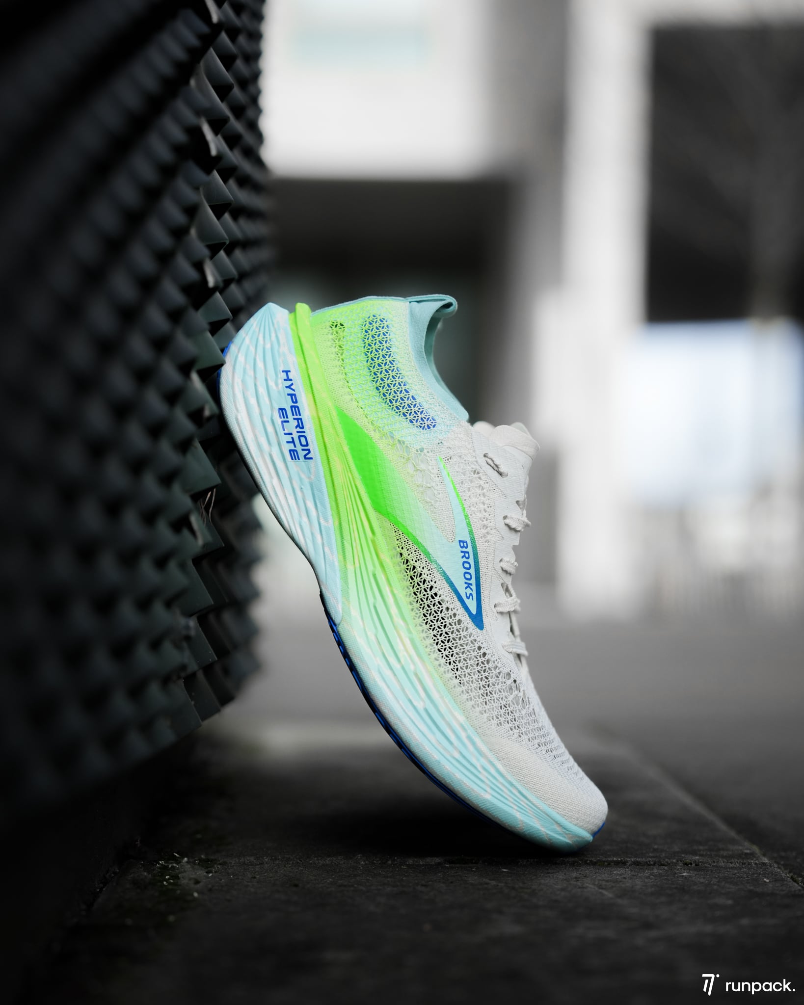Brooks Hyperion Elite 4 PB - TEST - runpack.